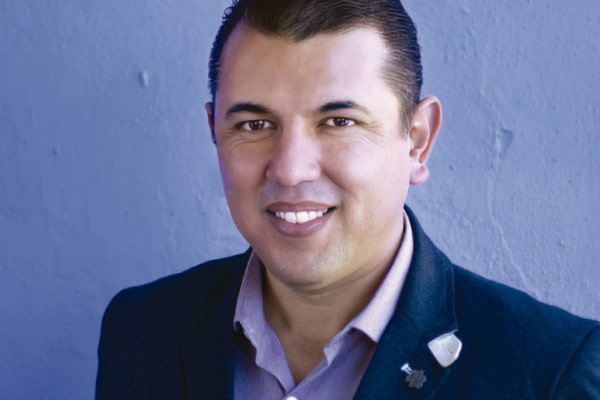 Rafael Lara Martínez, presidente municipal de Huehuetla - Revista Estratega